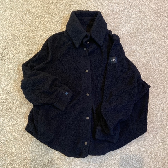 ALO Yoga | Jackets & Coats | Alo Yoga Black Teddy Jacket | Poshmark